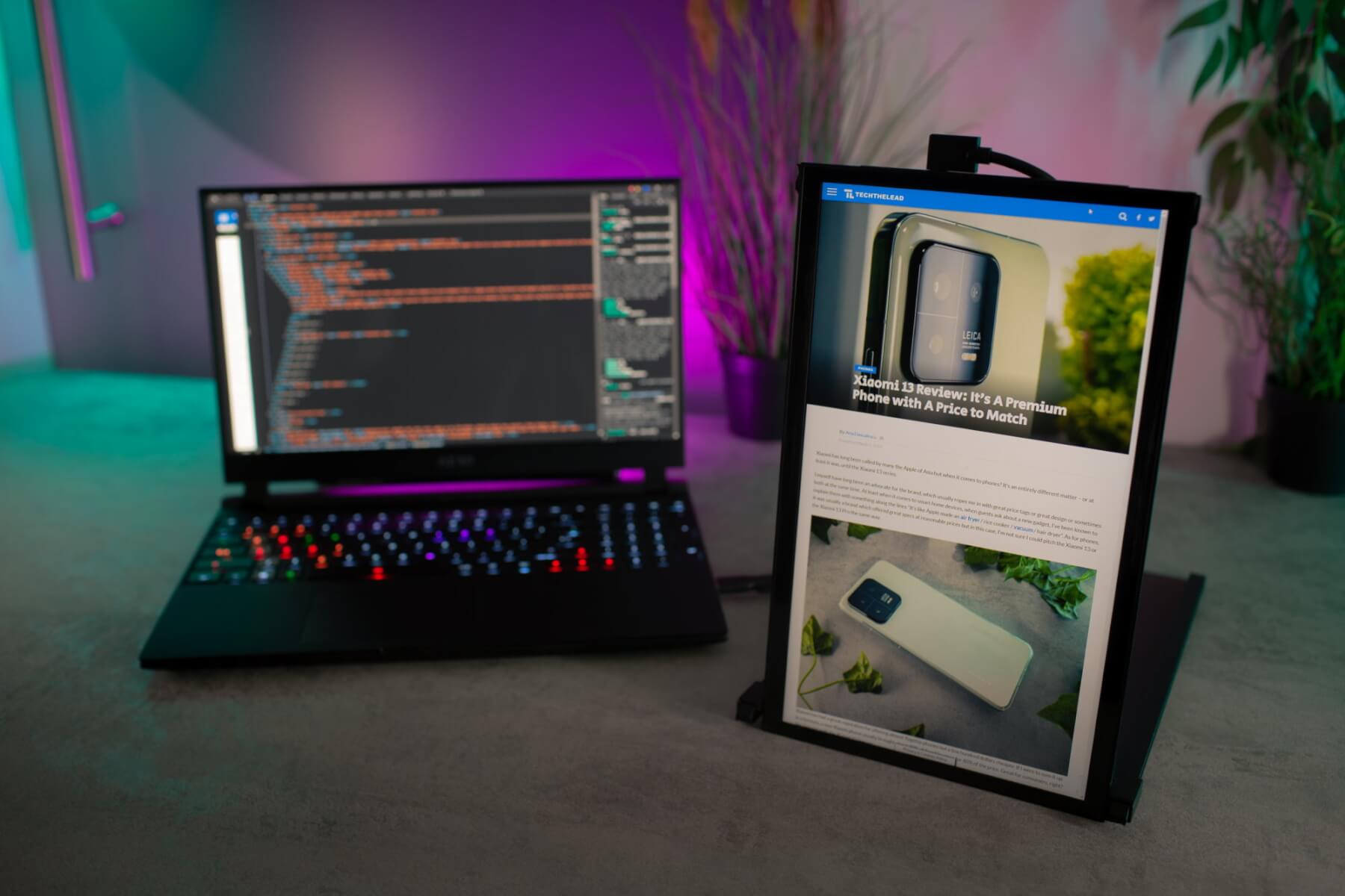 Duex Plus Review: The Mini Display That Sold Us On Portable Monitors